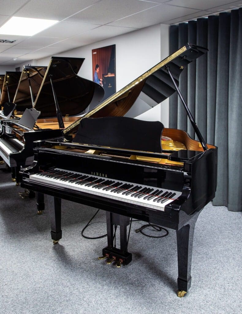 Self-Playing / Disklavier Pianos For Sale - Richard Lawson Pianos